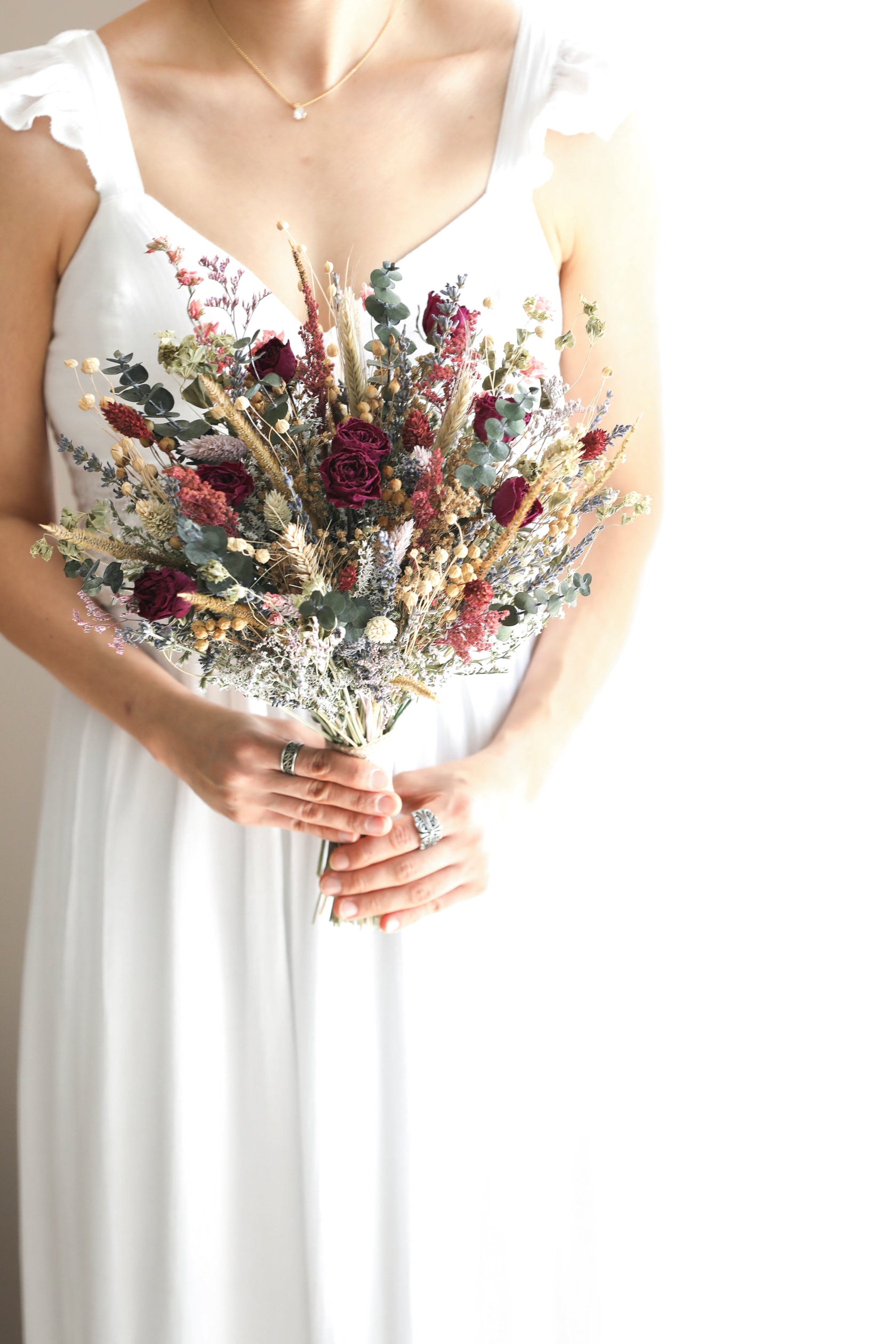 Eucalyptus & Hot Pink Roses Boho Bouquet – Heavenpartyflowers