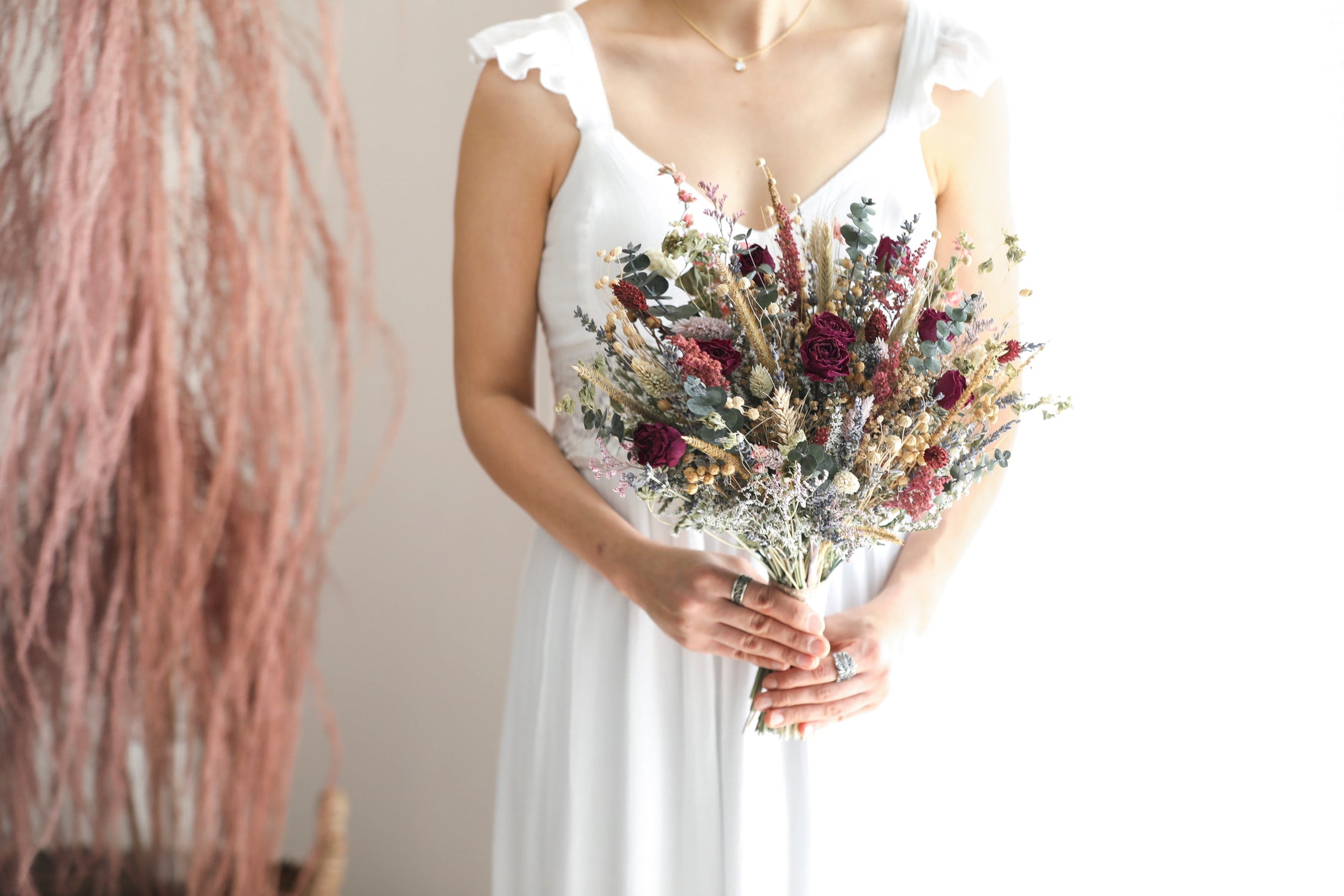 Eucalyptus & Hot Pink Roses Boho Bouquet – Heavenpartyflowers